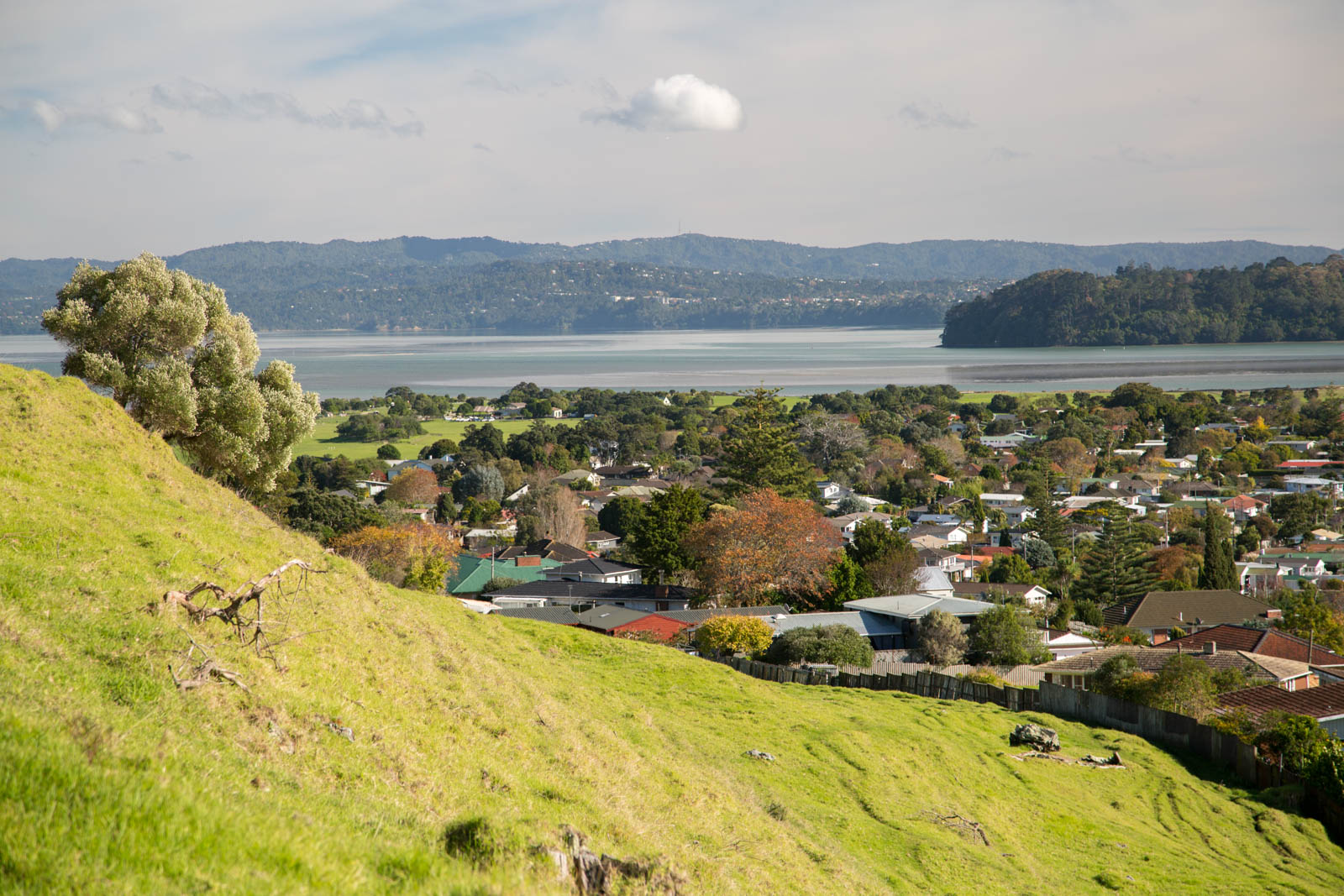 Mangere Mountain | ivangrigoryev.com